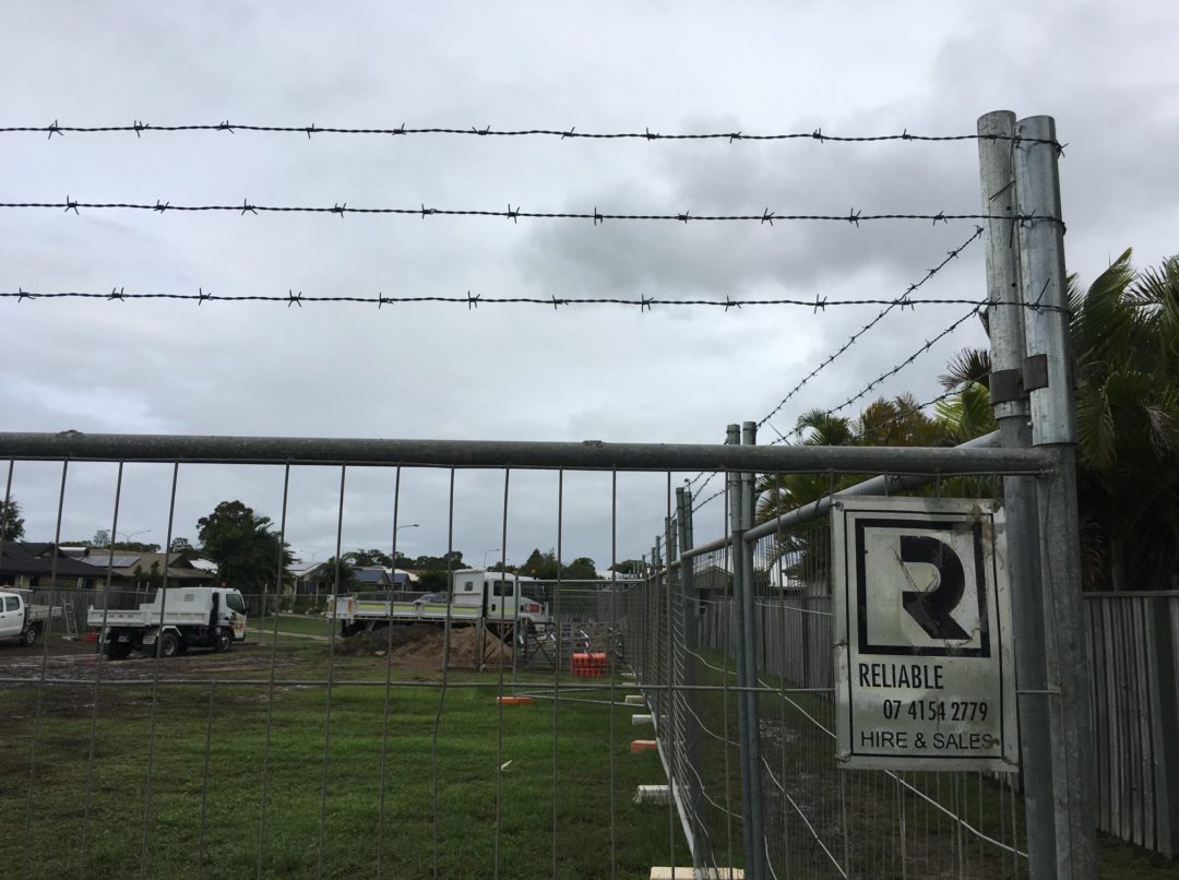 Barb Wire on Temporary Fence by Fraser Coast Mini Excavations, Spraying ...